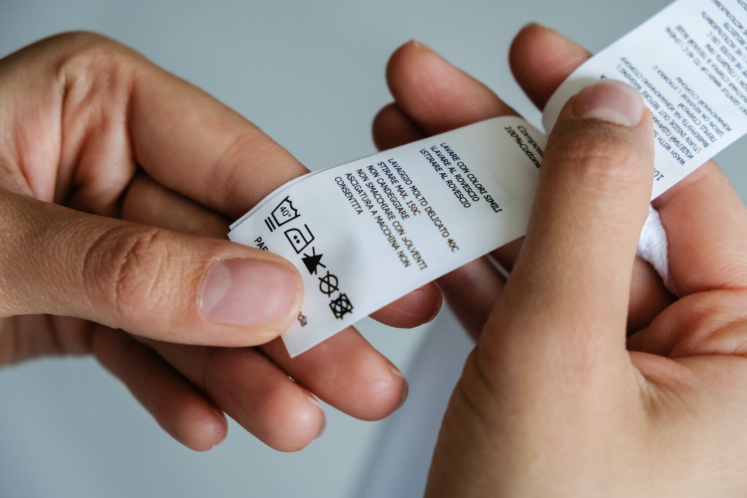 Washing label: deciphering it and learning how to best treat your ...