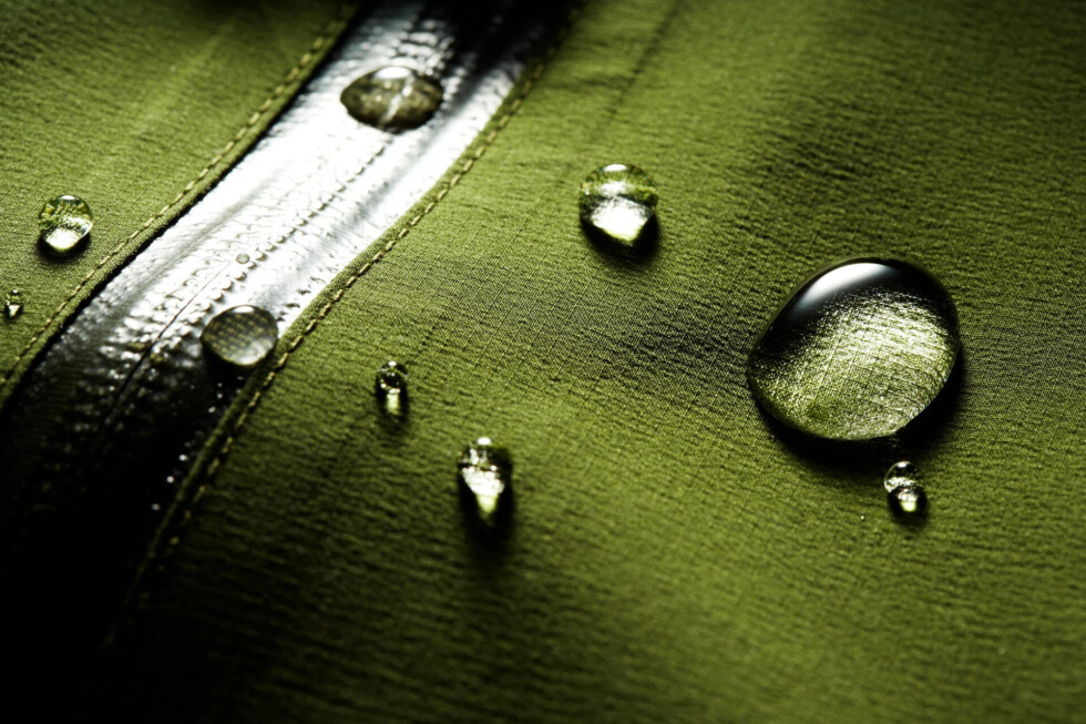 Water-repellent fabric: what it is, how it is made, and when it is ...